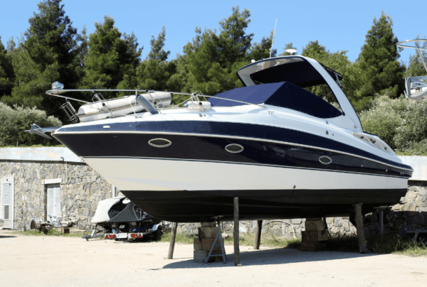 How to Buff a Boat | A Detailed Guide by a Boating Expert - BoatPowered